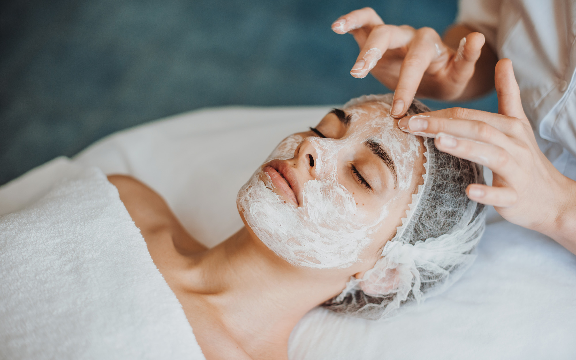Why It’s the Perfect Time to Become an Esthetician
